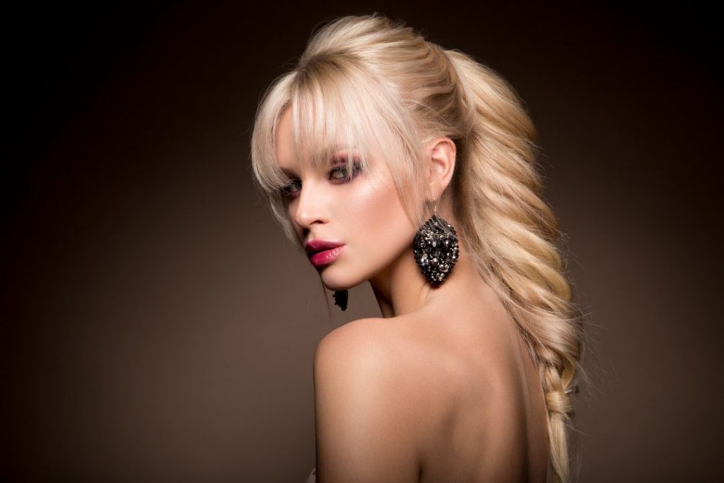 Hair By Camilla – Friseur Salon